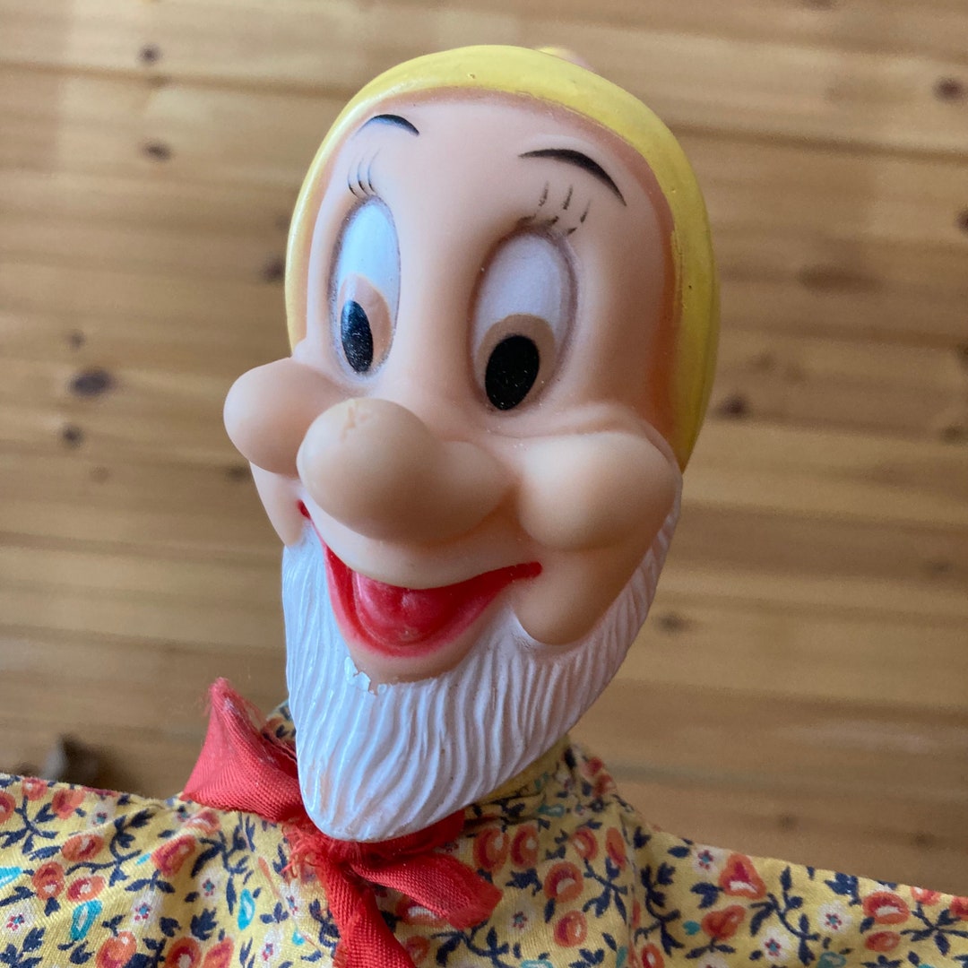 Vintage Gund Hand Puppet Snow White's Happy Dwarf Disney Vintage Toys ...