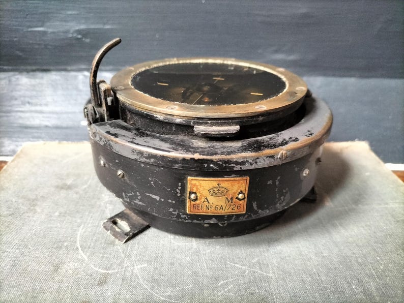 WWII RAF Air Ministry Liquid-filled Compass | Mark IIA Course Setting ...