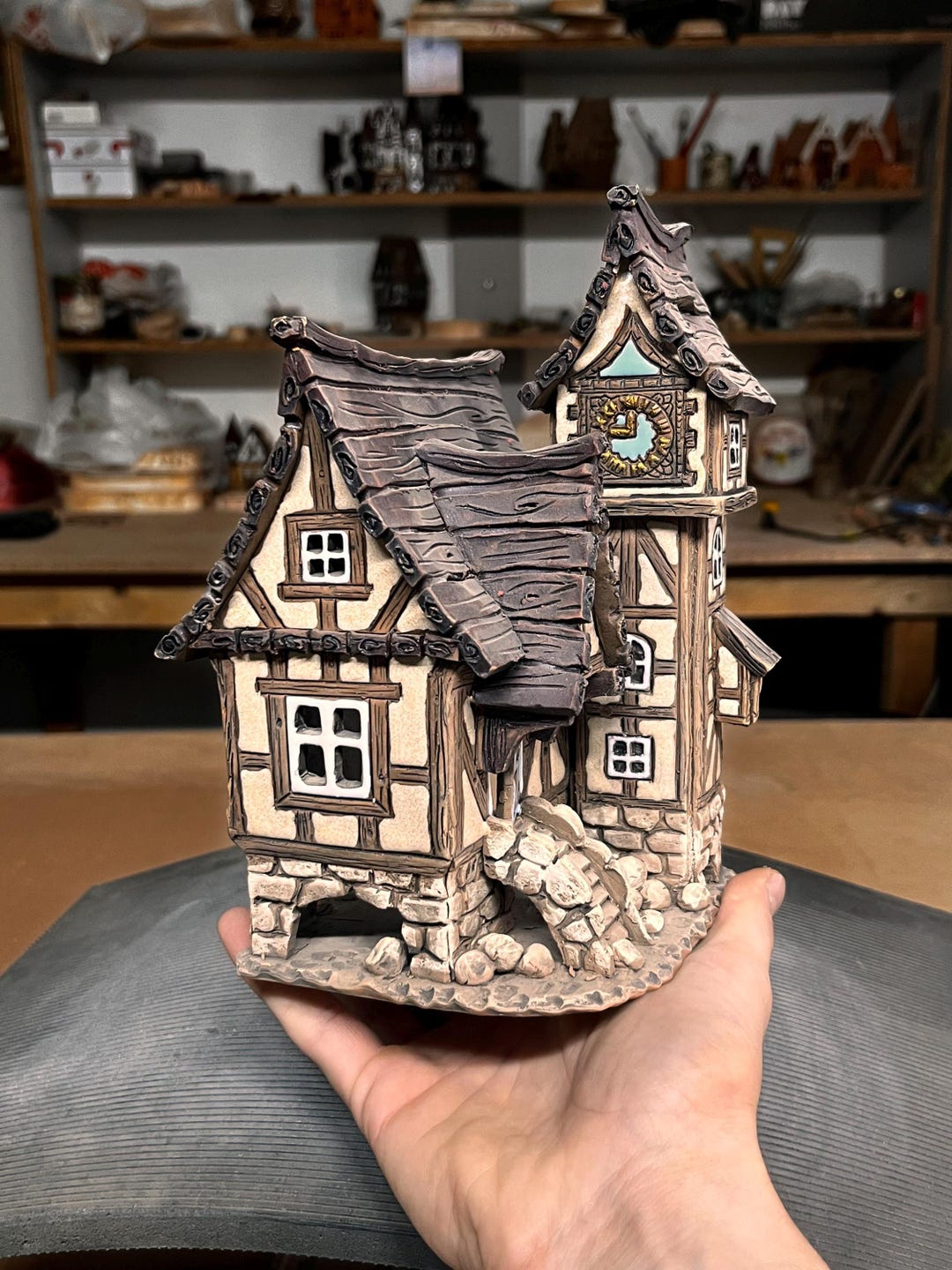 Handmade Ceramic Clay House – Tealight Holder and Aroma Diffuser - Etsy 日本