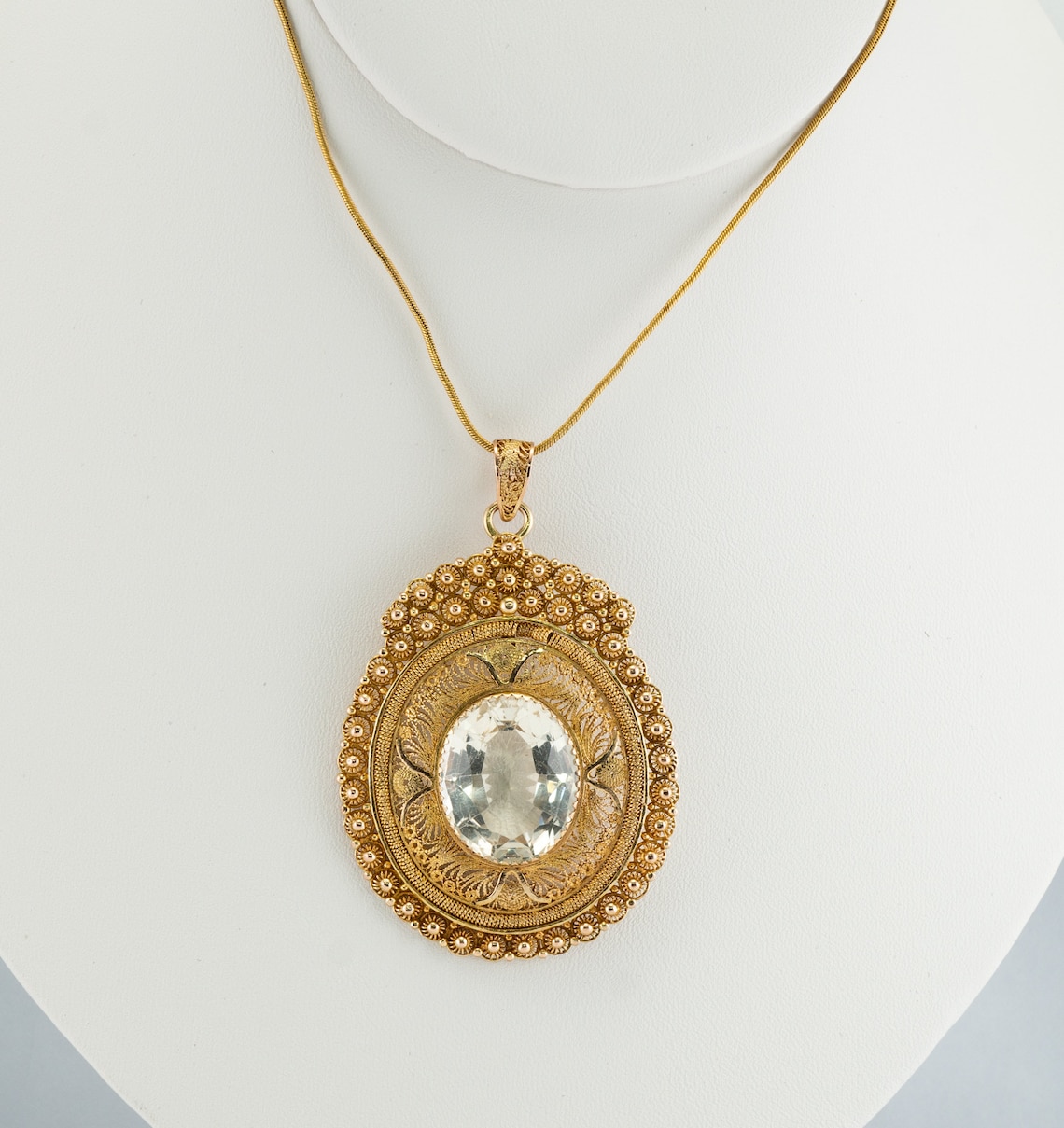 White Beryl Pendant 14K Gold Vintage Large Oval - Etsy