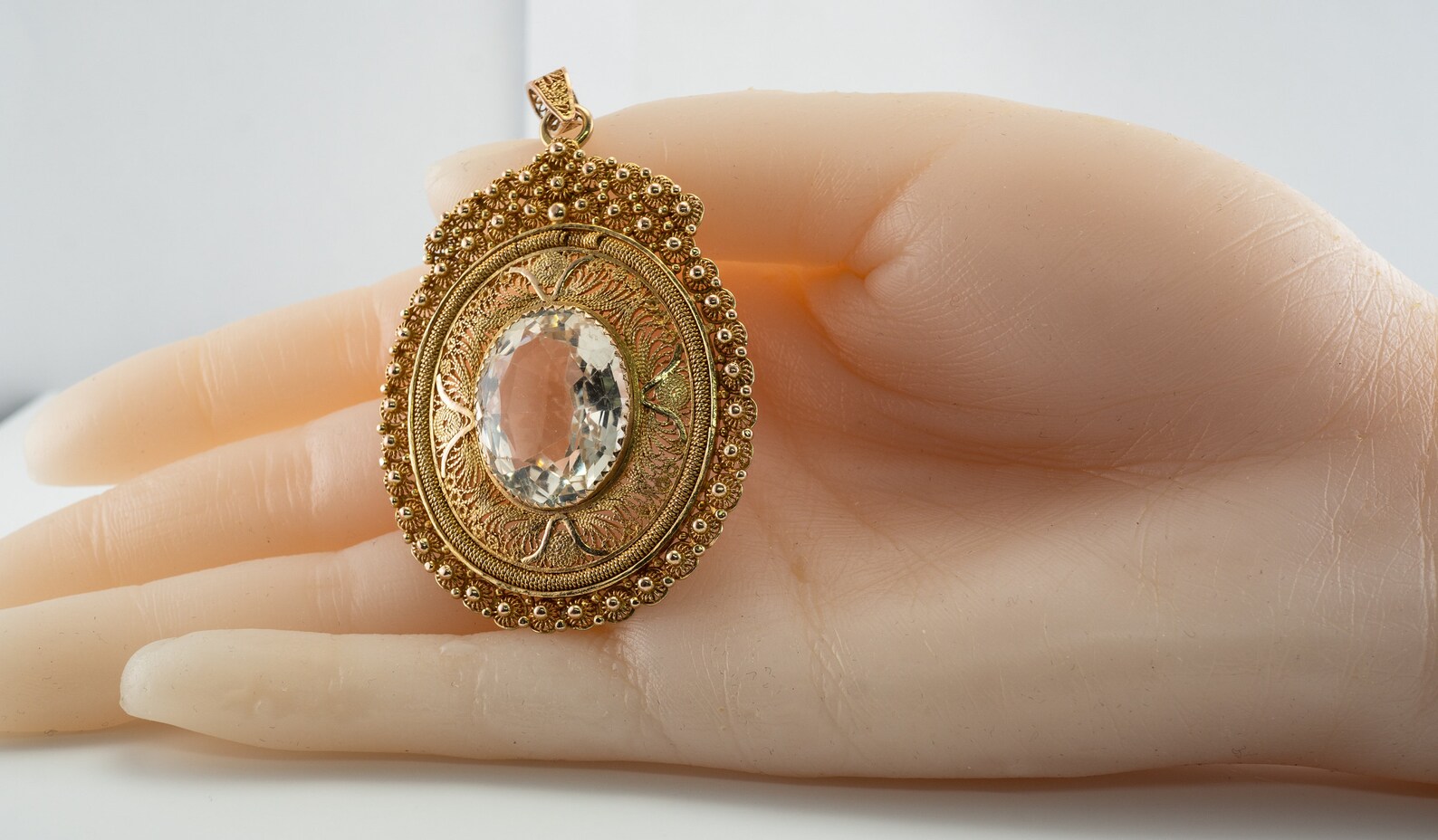 White Beryl Pendant 14K Gold Vintage Large Oval - Etsy