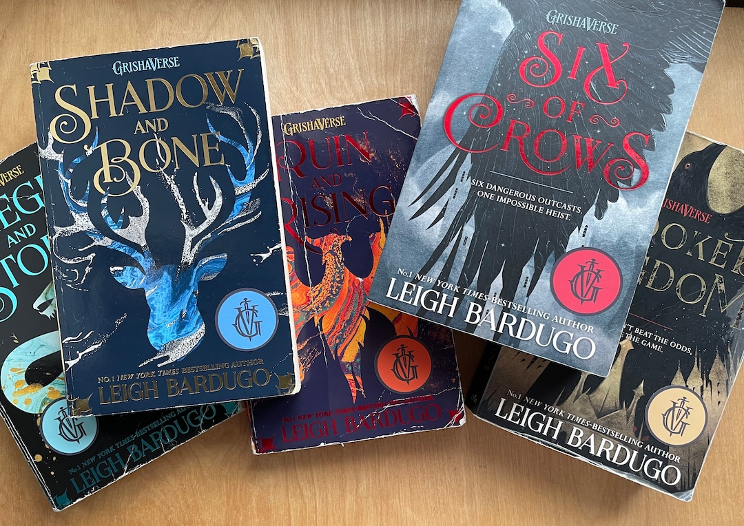 Grishaverse Book Netflix Logo Cover Stickers: Shadow and Bone ...