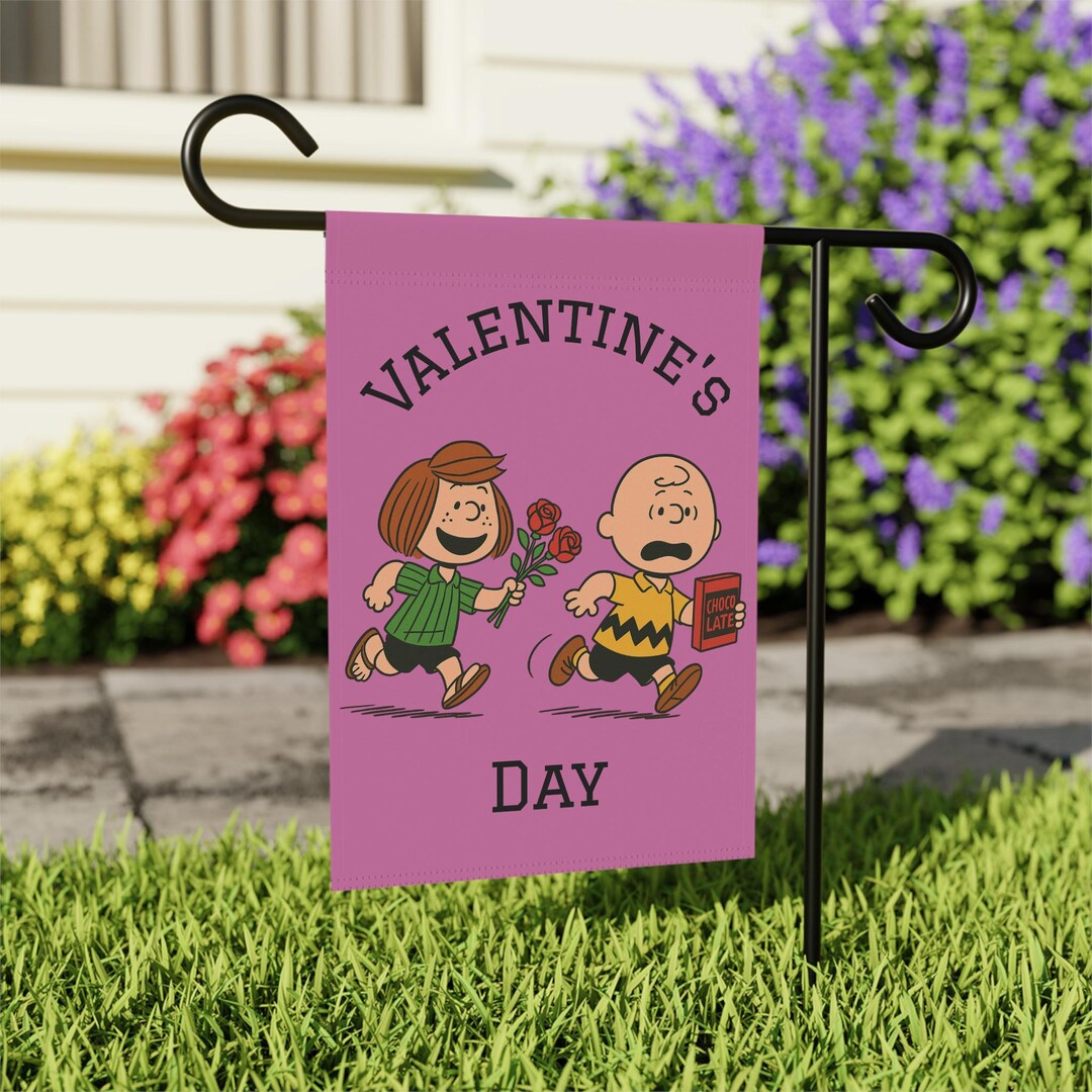 Charlie Brown Valentine Garden & House Banner | Peanuts Valentine Flag ...