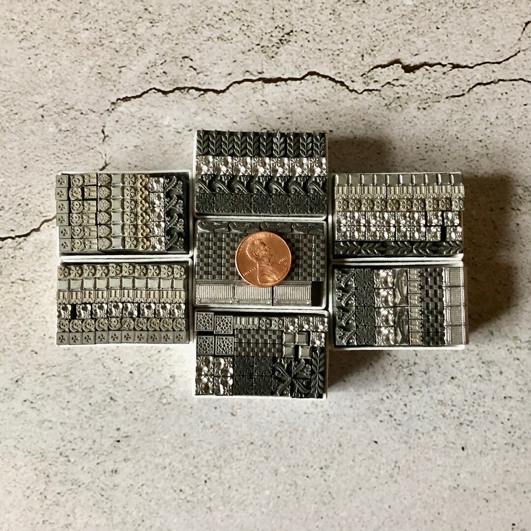 Tiny Box of Vintage Letterpress Type Borders - Etsy