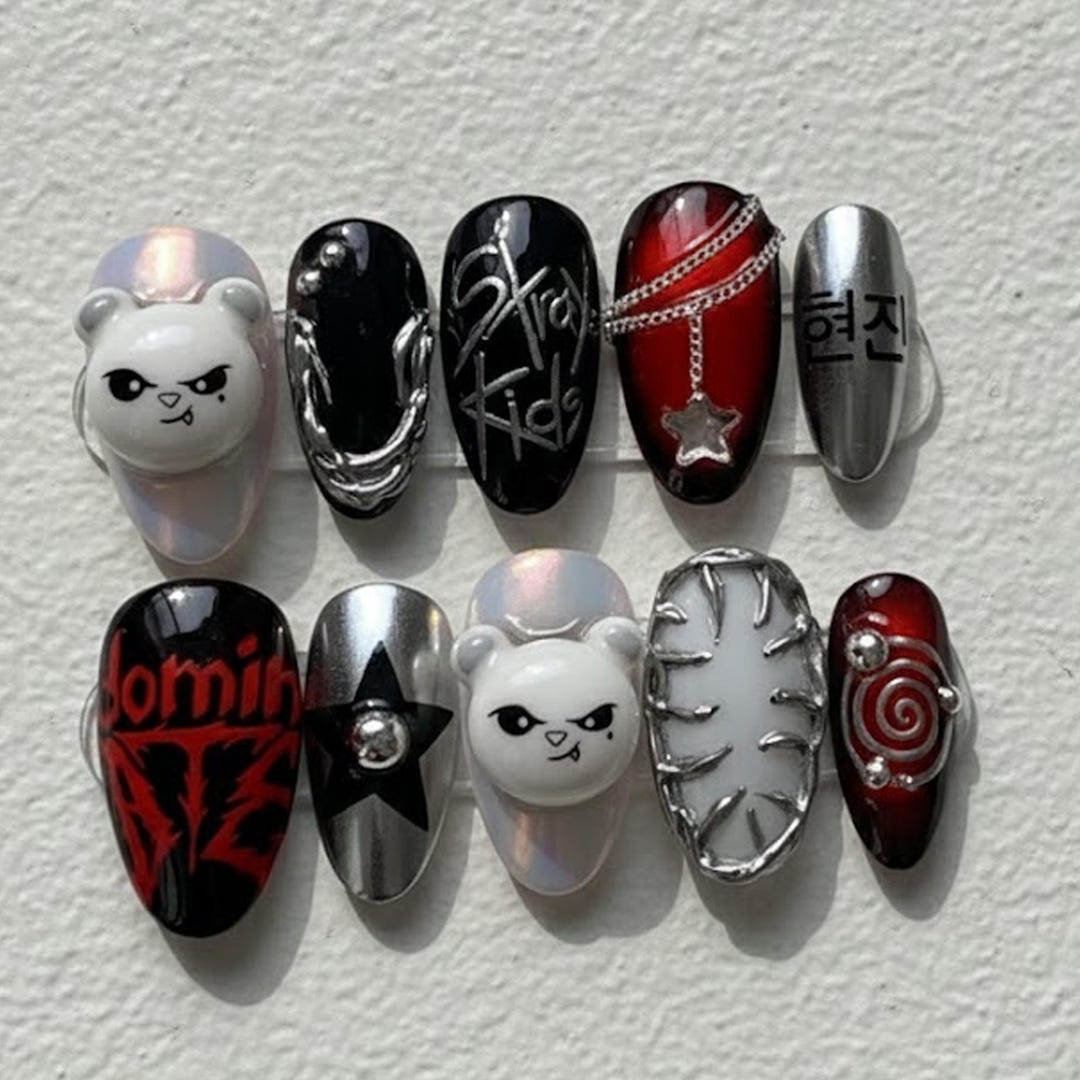 Stray Kids Press on Nails, Kpop SKZ Inspired Nail Set, Black Red Chrome ...