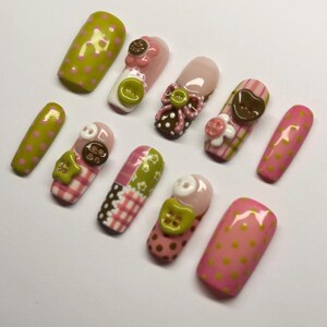 Handmade 3D Button Press on Nails, Quilted Polka Dot Nail Art Set - Etsy