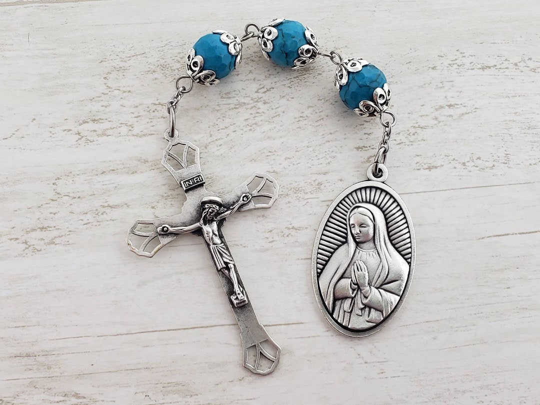 Three Hail Marys Devotion, Chaplet, Blessed Mother, Our Lady of ...
