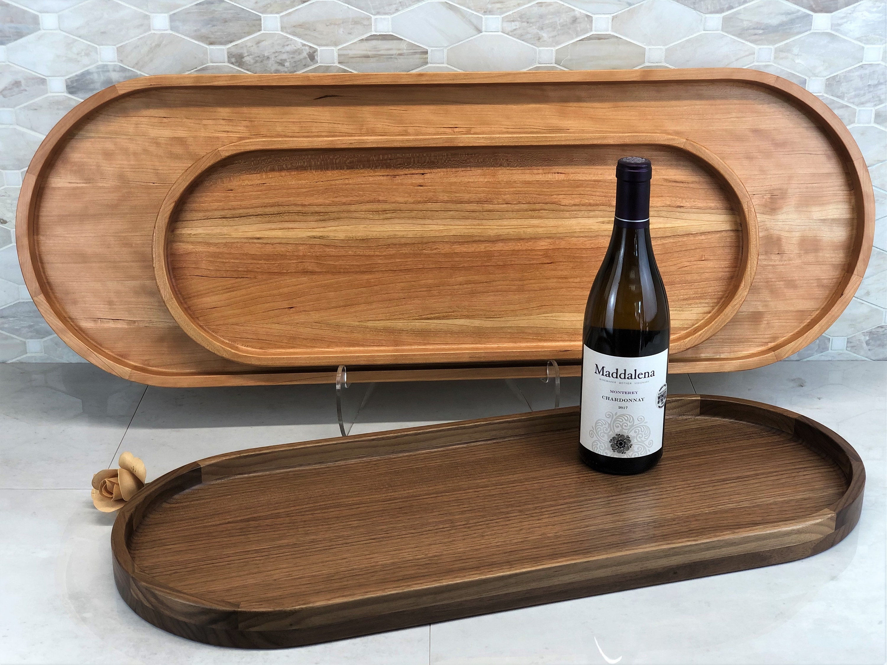Walnut Oval Wood Tray / Charcuterie Board / Serving Tray | Etsy