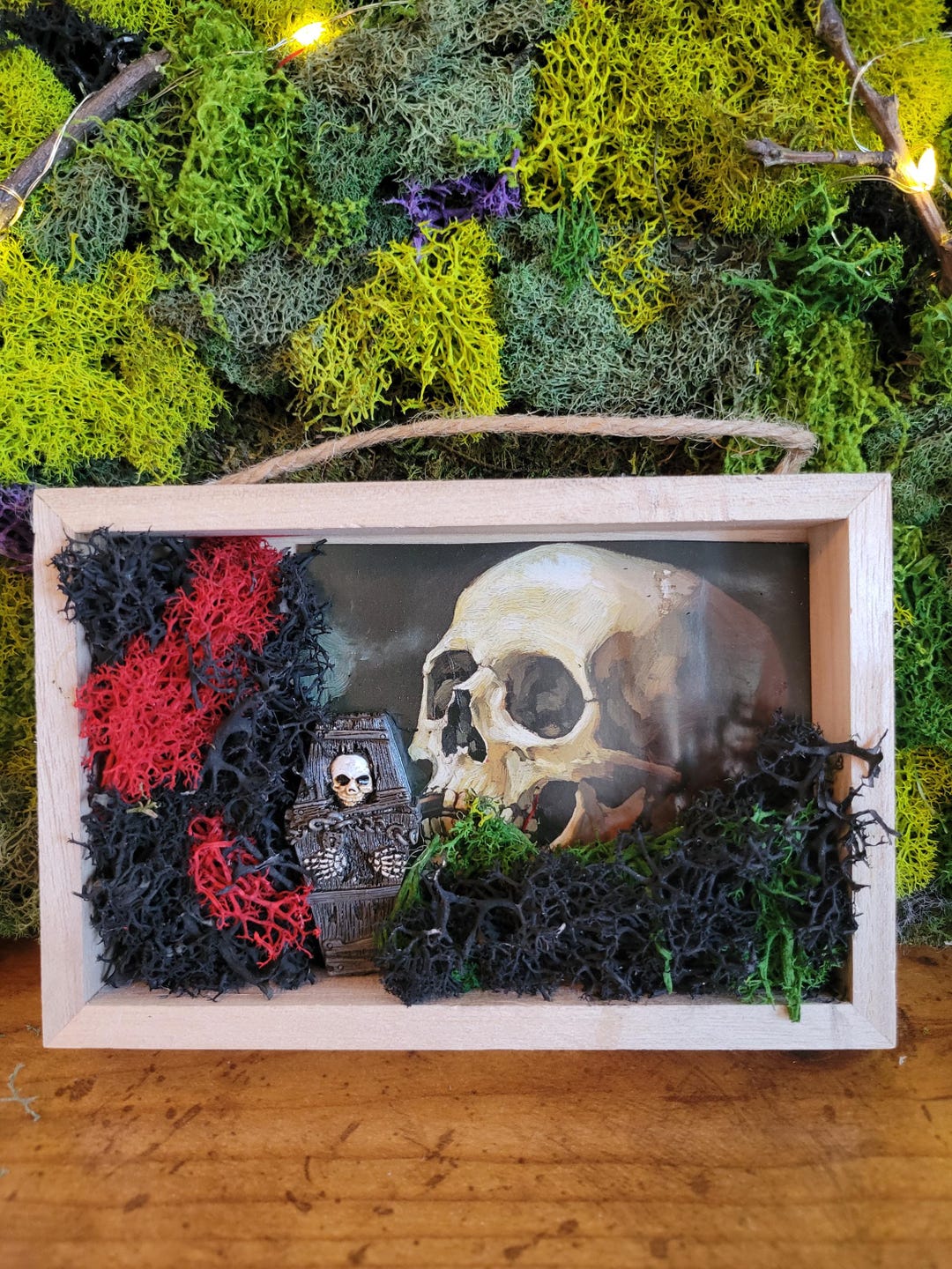 Gothic Skull Shadow Box | Preserved Moss Diorama - Etsy