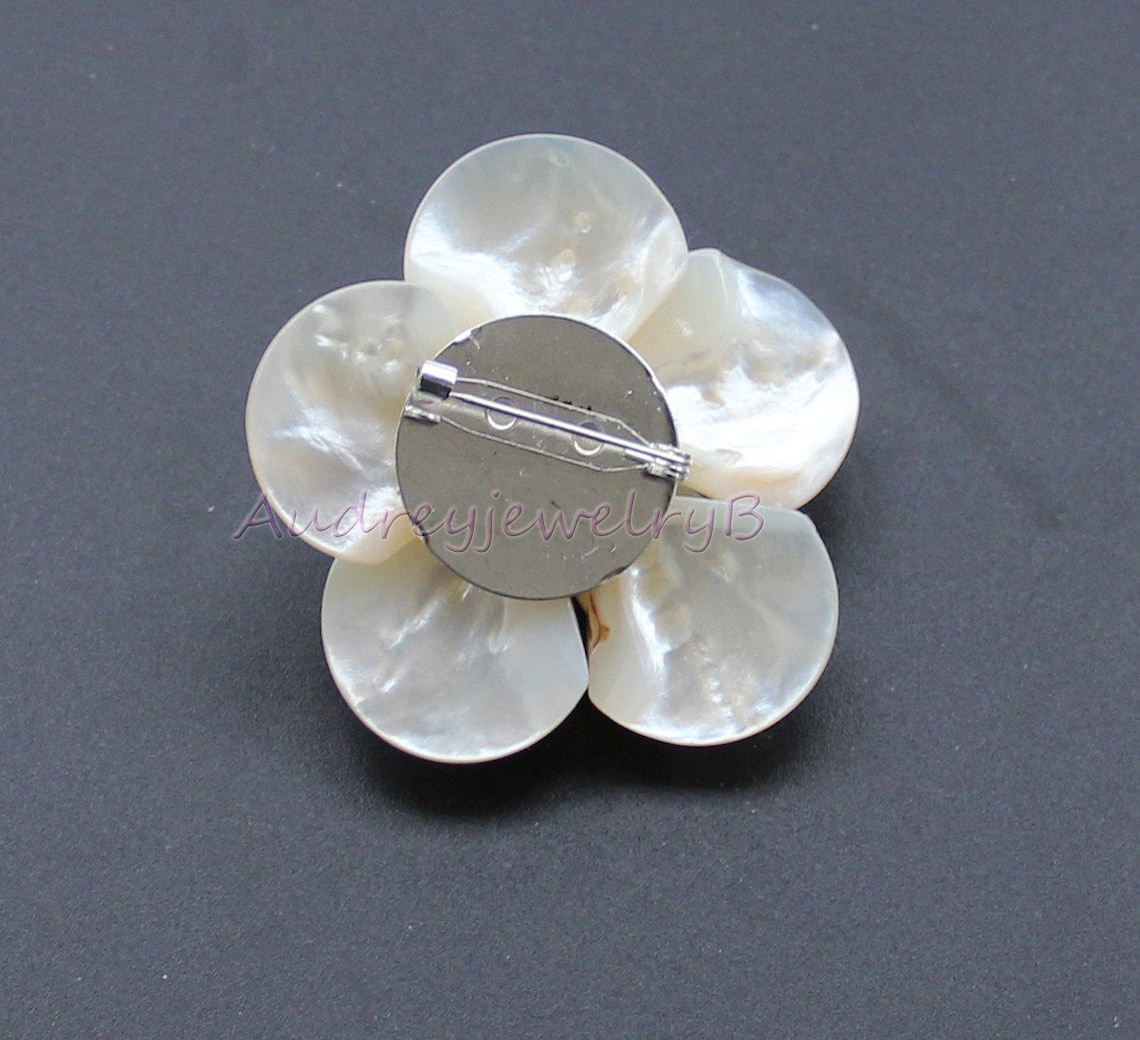Ivory White Pearl & White Shell Flower Brooch Pearl - Etsy