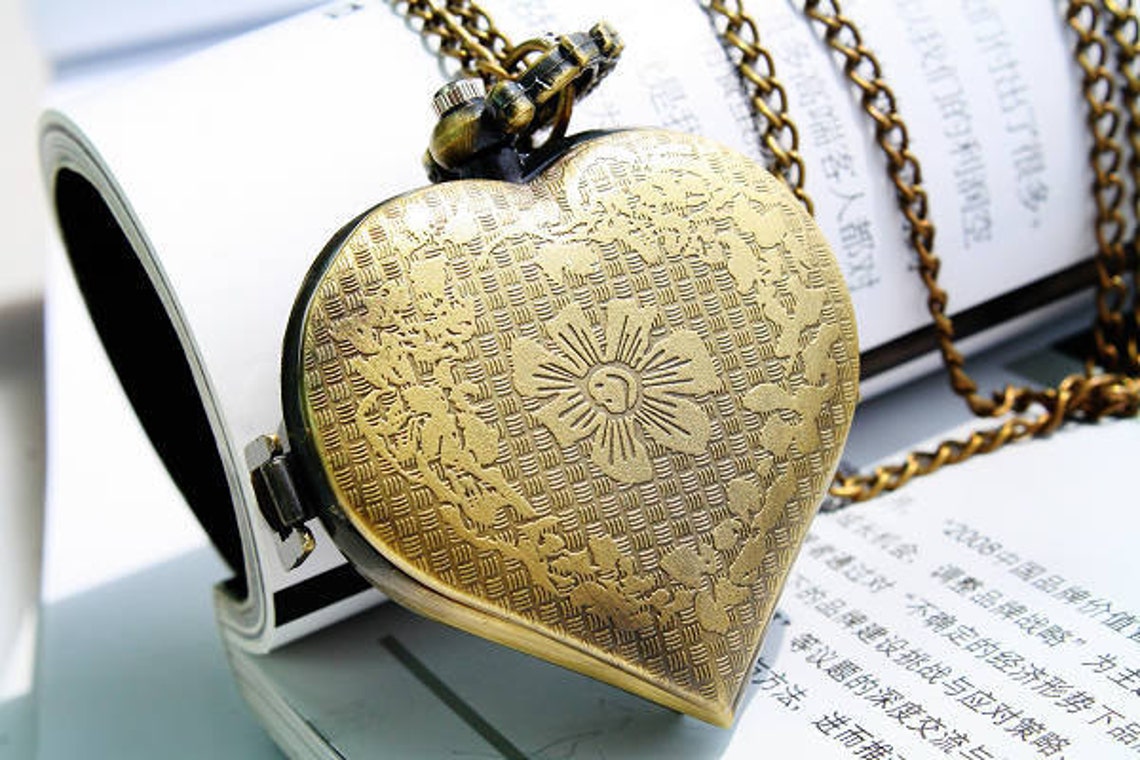 1pcs Antique Bronze Heart-shaped Watch Charms Pendant With - Etsy