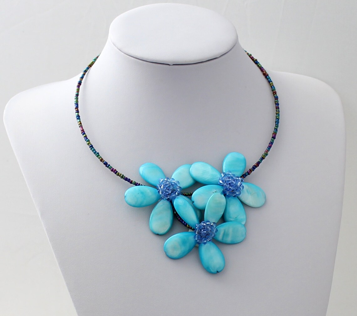 Freshwater Shell Flower Necklace Statement Necklace Chunky - Etsy