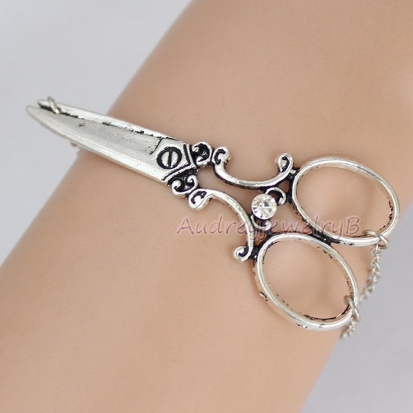 Seamstress Bracelet - Etsy