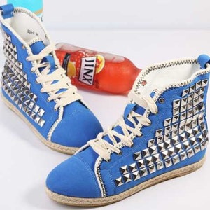 200 Pcs Pyramid Studs Rivets - 9 Size Ancient Silver Punk Rock DIY ...