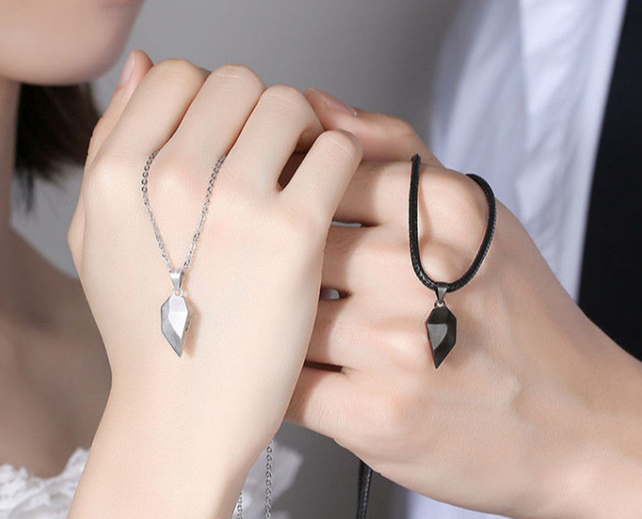 1 Pair Matching Magnet Heart Necklaces for Couples BFF Birthday ...
