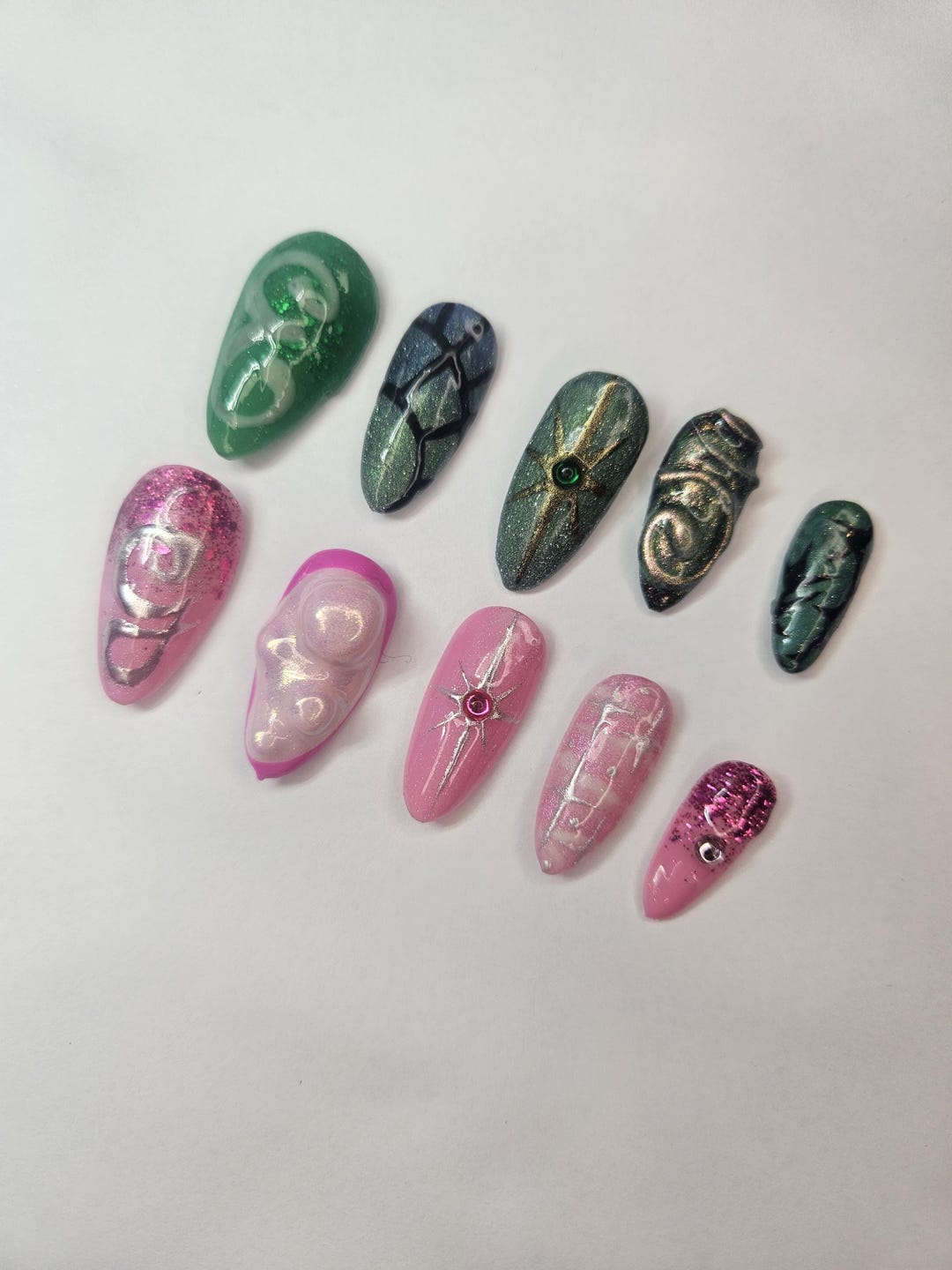 WICKED Elphaba and Glinda Inspired Press on Nails - Etsy