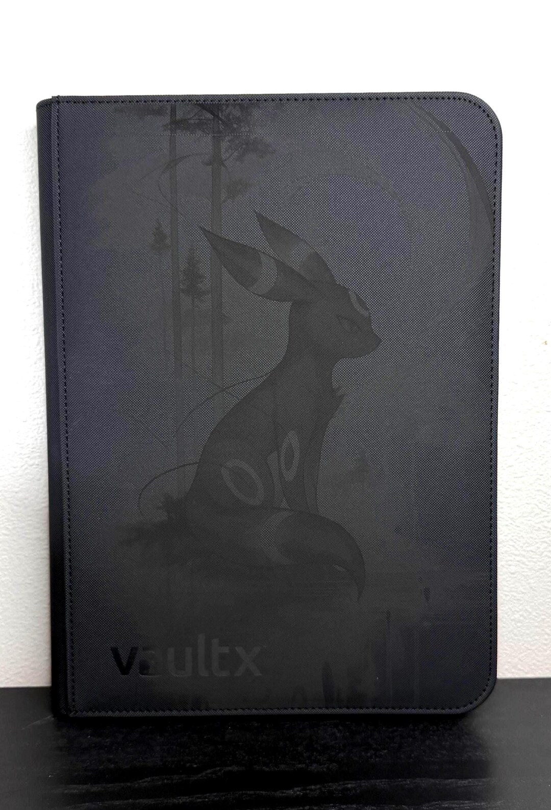 Pokémon - Umbreon Custom Black SV2 Vaultx 9 Pocket Trading Card Binder ...