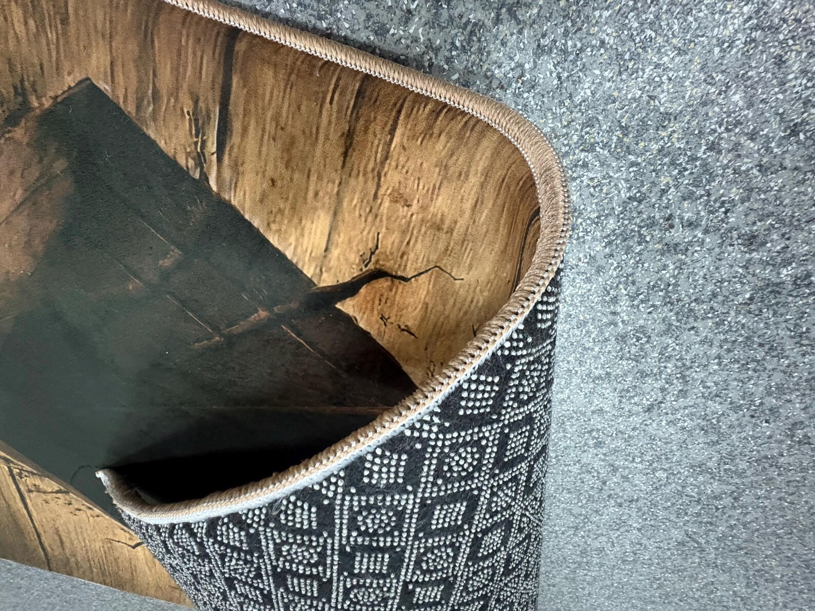 3D Optical Illusion Rug – Cracked Wood Abyss, Fun Prank Decor - Etsy