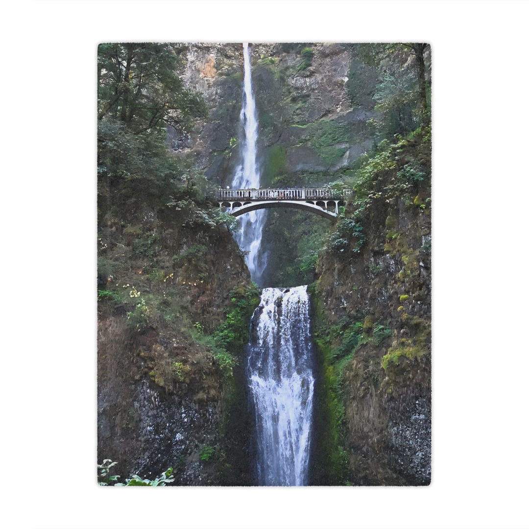 Multnomah Falls Waterfall Scenic Minky Blanket: Cozy Throw for Nature ...