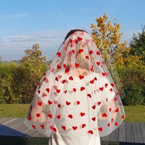 Red Heart Wedding Veil, Short Bridal Veil, Bachelorette Party Tulle ...