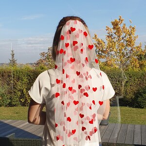 Red Heart Wedding Veil, Short Bridal Veil, Bachelorette Party Tulle ...