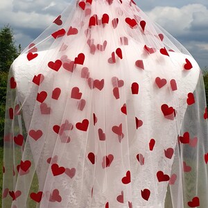 Red Heart Veil for Bride, Floor Length Red Tulle Veil for Wedding or ...