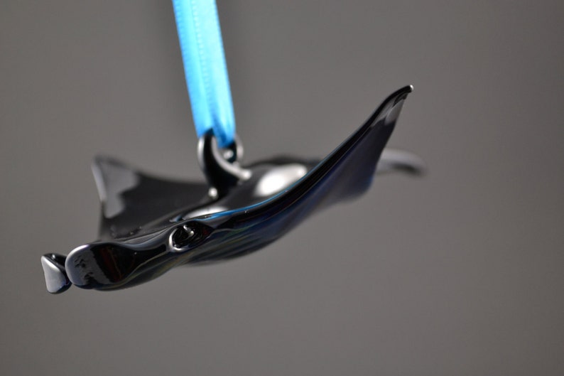 Hanging Glass Manta Ray Ornament Lampwork Sea Life Sculpture - Etsy