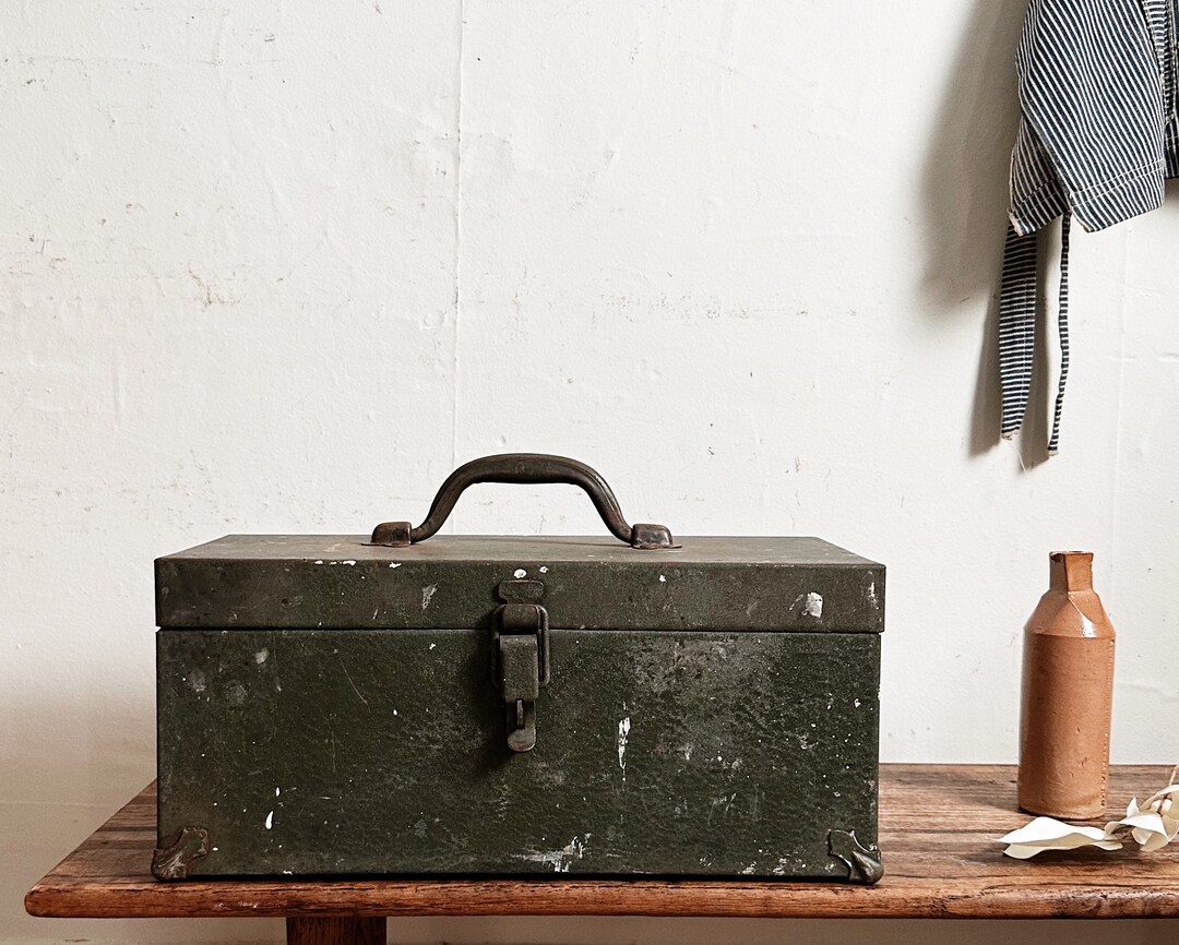 Vintage Kennedy Tool Box Craft Organizer Storage Box Art Supply Box ...