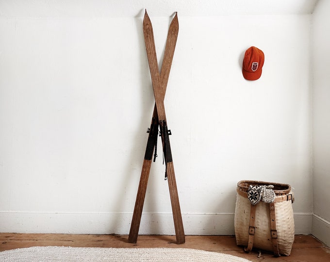 Antique Wood Skis Primitive Wooden SPALDING Vintage Christmas Decor ...