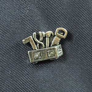 Tie Tack or Lapel Pin Toolbox Carpenters Silver Pin - Etsy