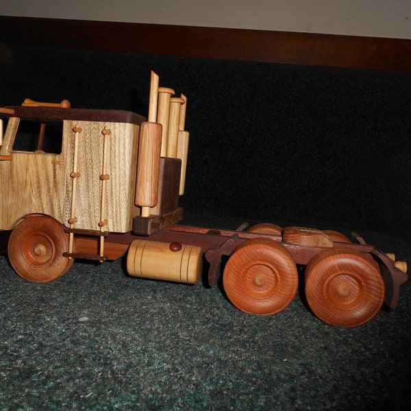 Wooden Semi Truck - Etsy