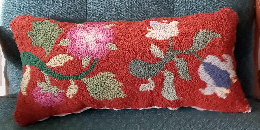 Vintage Hooked Rug Lumbar Pillow 8 X 16 - Etsy