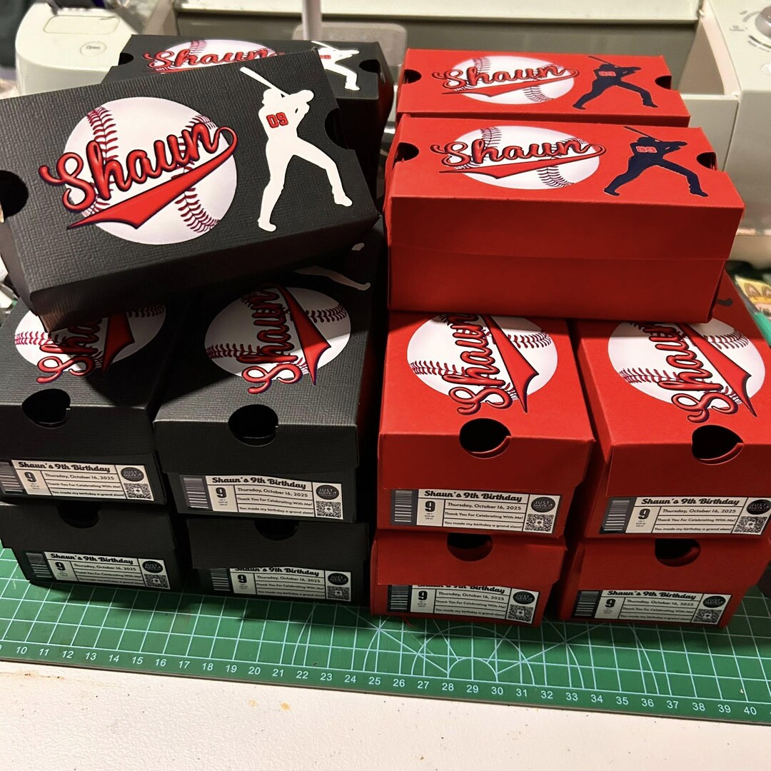 Personalized 3D Shoe Box Favor Box - Etsy
