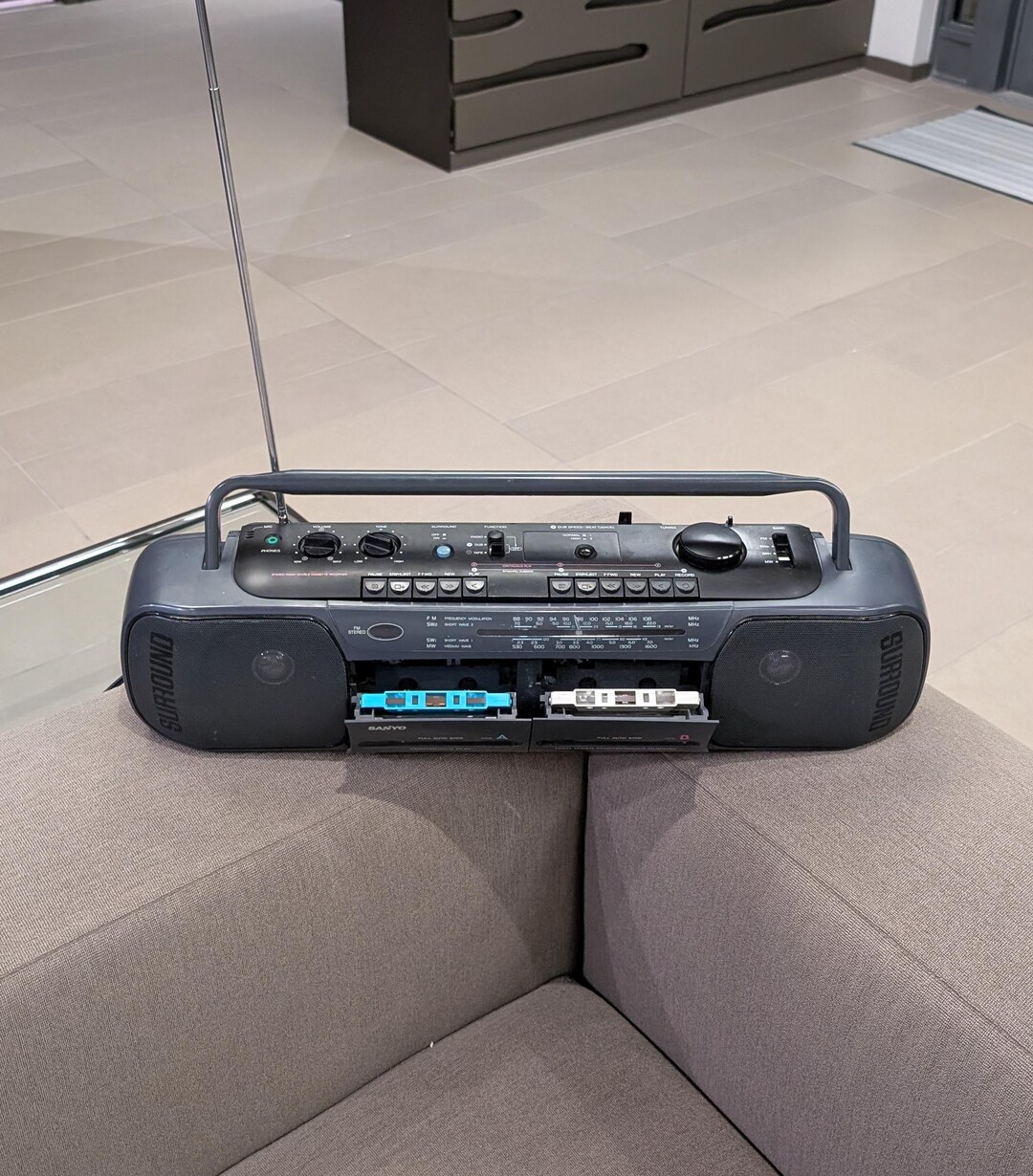 Vintage Sanyo Dual Cassette Boombox – AM/FM Radio, High-speed Dubbing ...