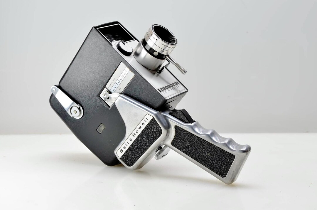 1960's Bell & Howell Autoload 315 8mm Camera W/pistol Grip swiss and ...