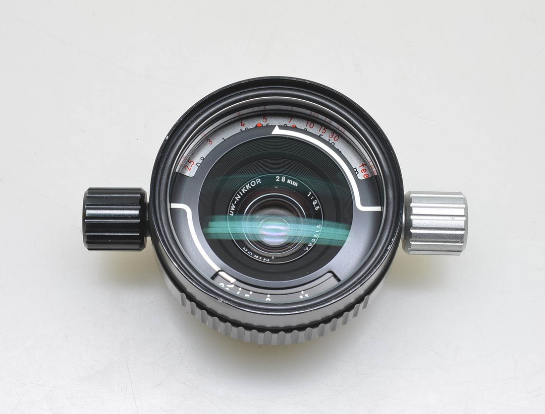 Nikon Nikonos F3.5/ 28mm Underwater Wide Angle Camera Lens Superb ...