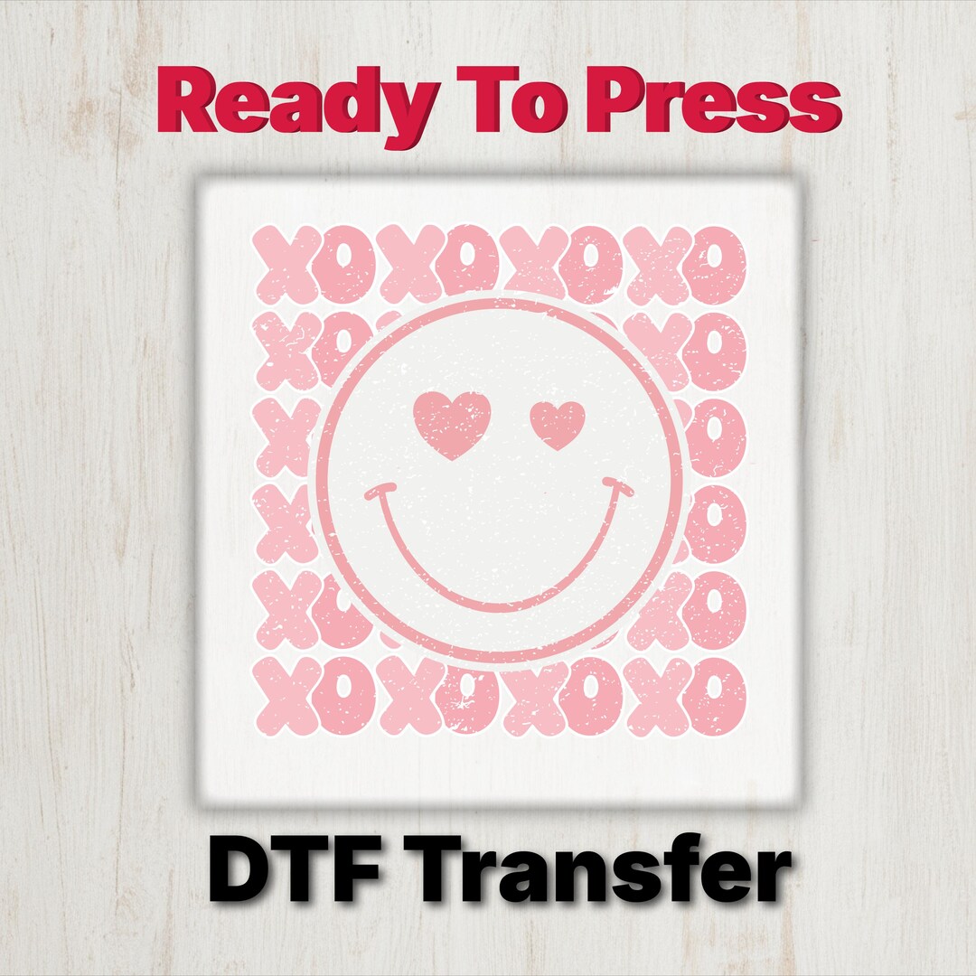 XO Smiley Valentine DTF Transfer – Retro XOXO Heart Eyes Design – Ready ...