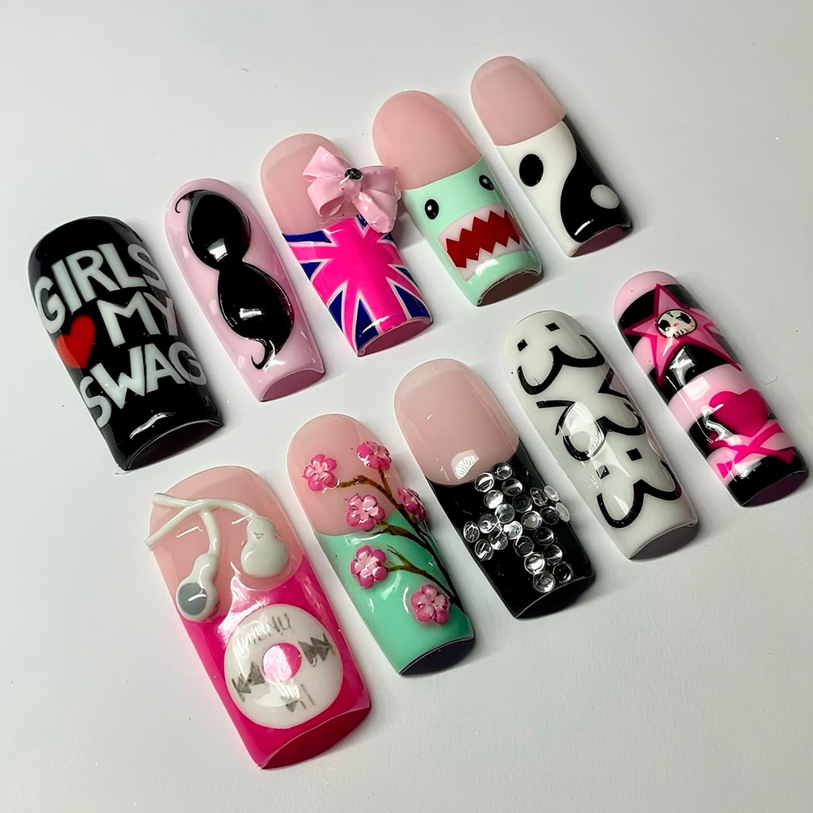 Y2K Emo Scene Press on Nails, Ipod, Domo, Union Jack, Rhinestone Nail ...