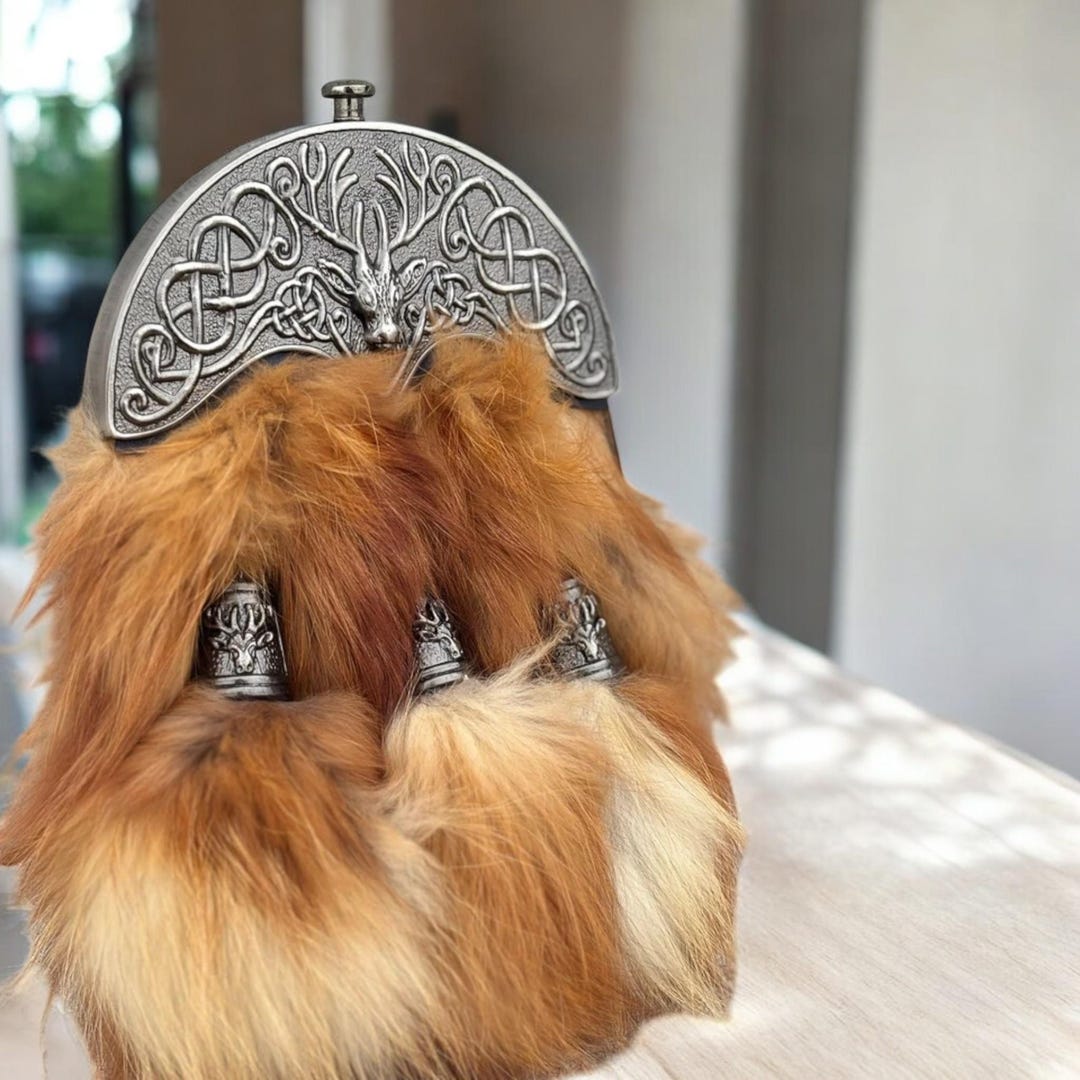 Scottish Fur Sporran With Stag Head Cantle – Traditional Highland Kilt ...