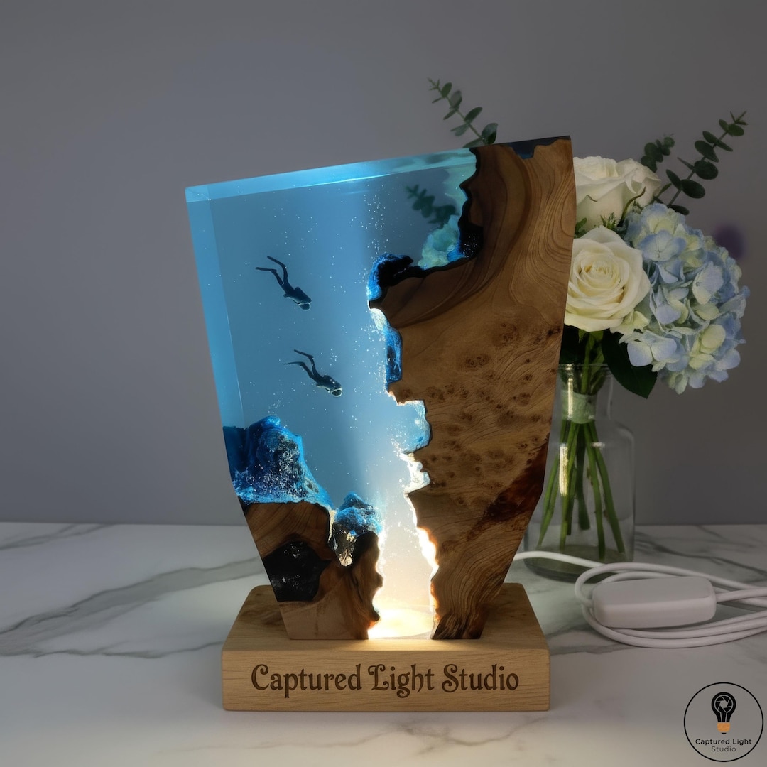 Handmade Resin Lamp With Diver Scene Underwater Cliff Display Light for ...