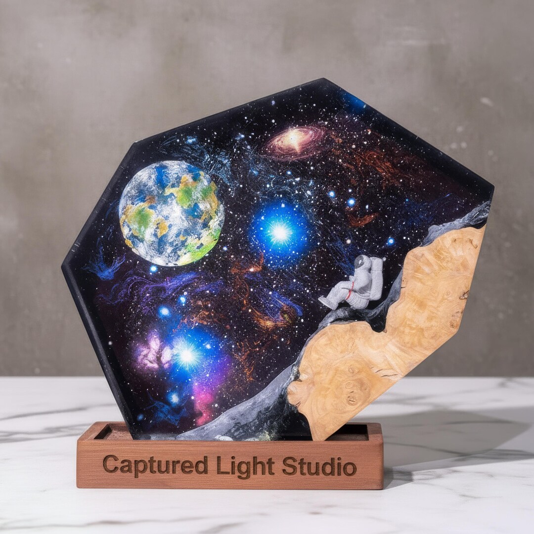 Galaxy Epoxy Resin Lamp With Starry Sky Scene Cosmic Ornament USB ...
