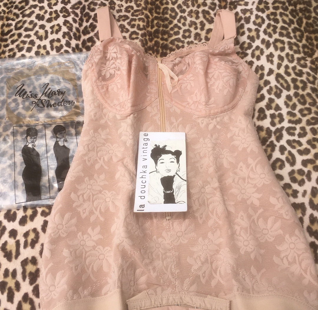 Miss Mary of Sweden 1950s GIRDLE CORSET BRA & Garters Pin-up /bombshell ...