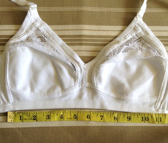 French 1970s Women Vintage Wireless Bra - Sexy Bridal… - Gem