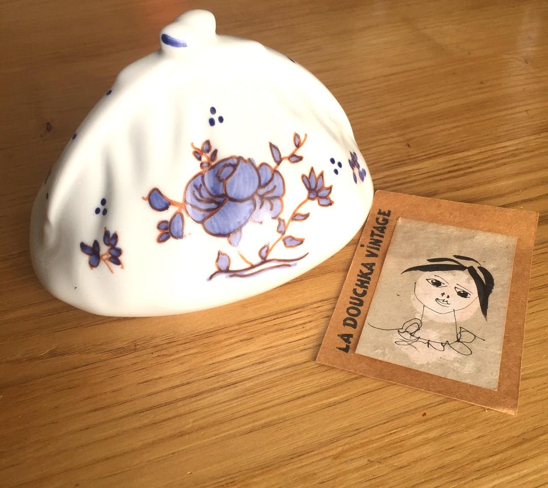 French 1970s Romantic Money Bank/piggy Bank - Money Coin Purse Design ...