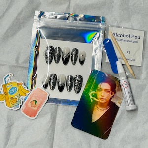 Cortis Chromatic Press on Nails - Etsy