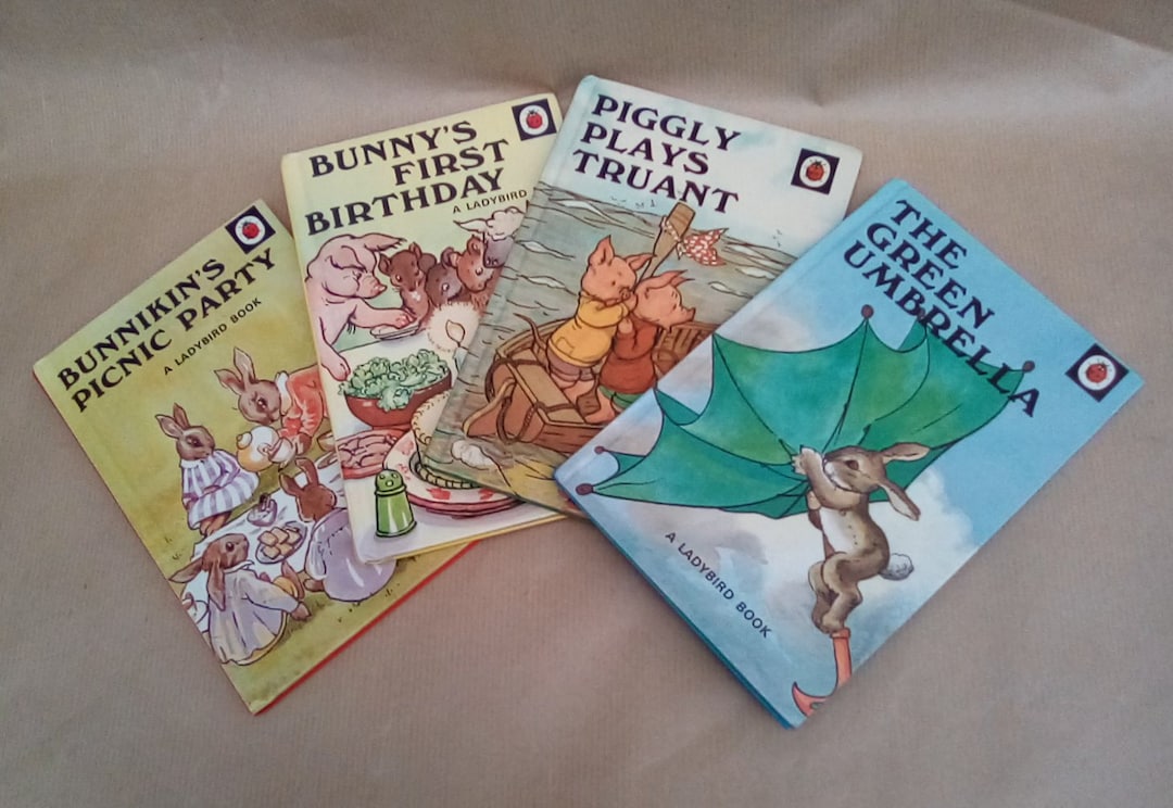 Piggly Bunnikin's the Green Umbrella the Bunney-fluffs Bunny's First ...