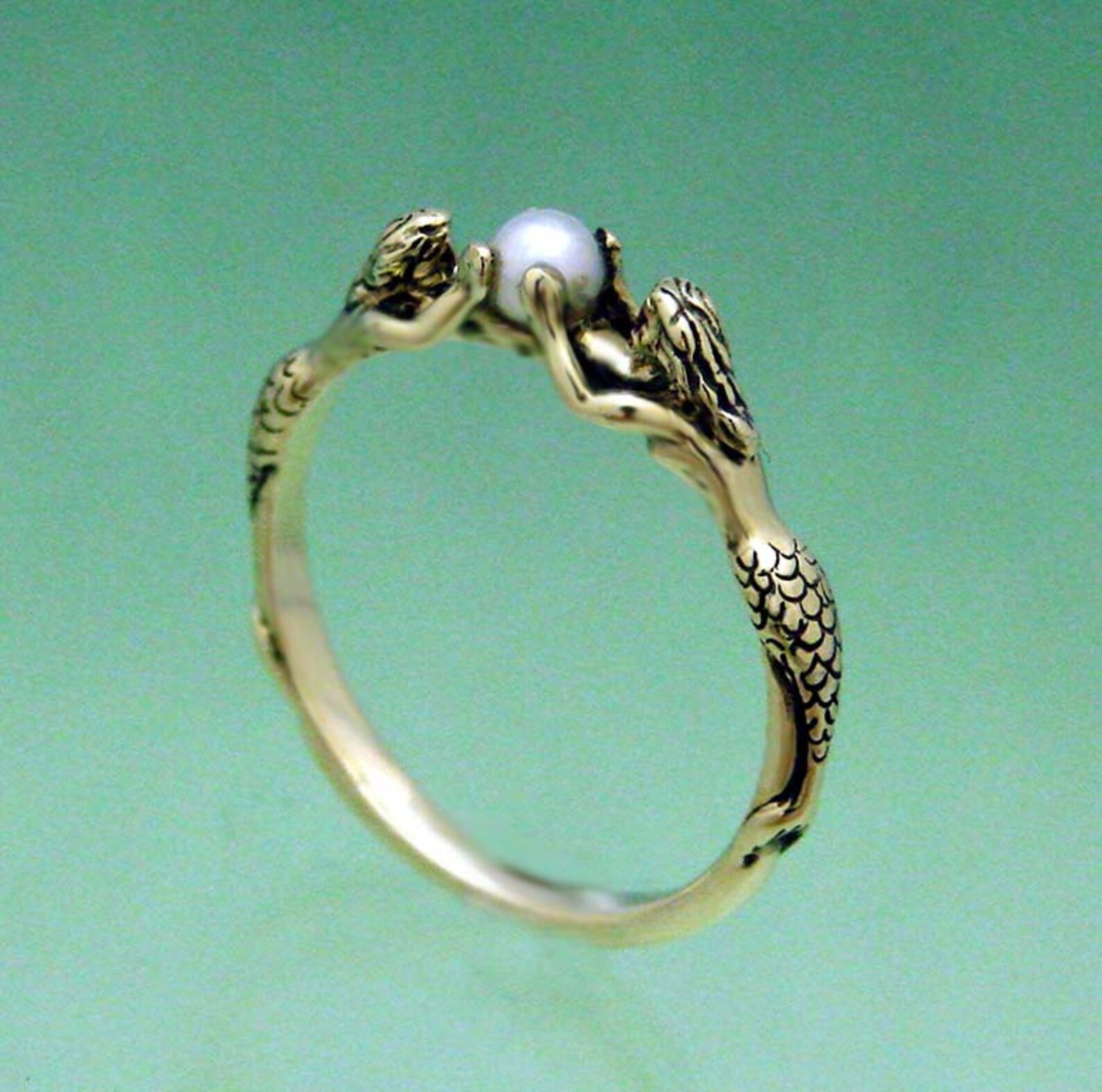 Two Mermaids Ring With Pearl in 14k Gold Size 3 to 9 - Etsy