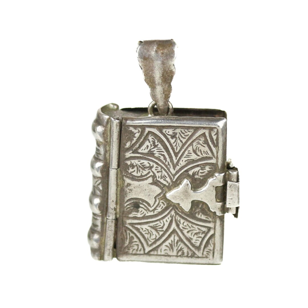 Vintage Sterling Silver Detailed Etched Book Shaped Locket - Etsy