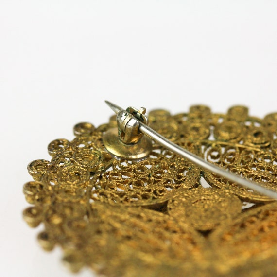 Antique Gold Plated Floral Filigree Faux Jade Brooch - Gem