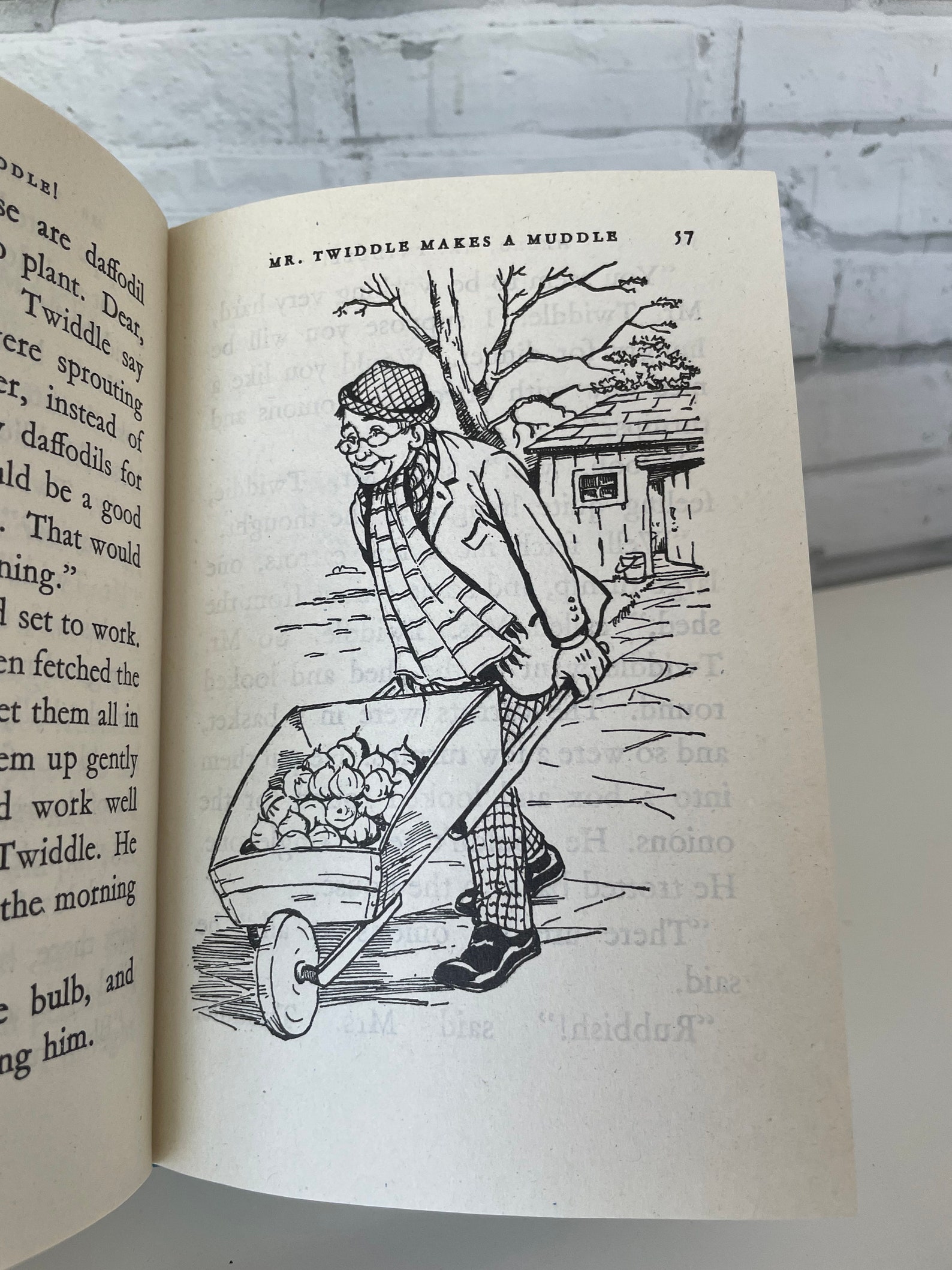 Hello Mr. Twiddle Children's Book Enid Blyton 1968 - Etsy